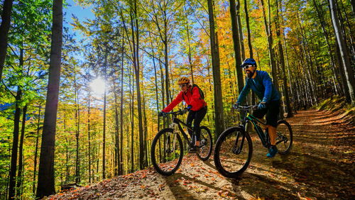 Creating the Perfect Outdoor Date - American Trailhead
